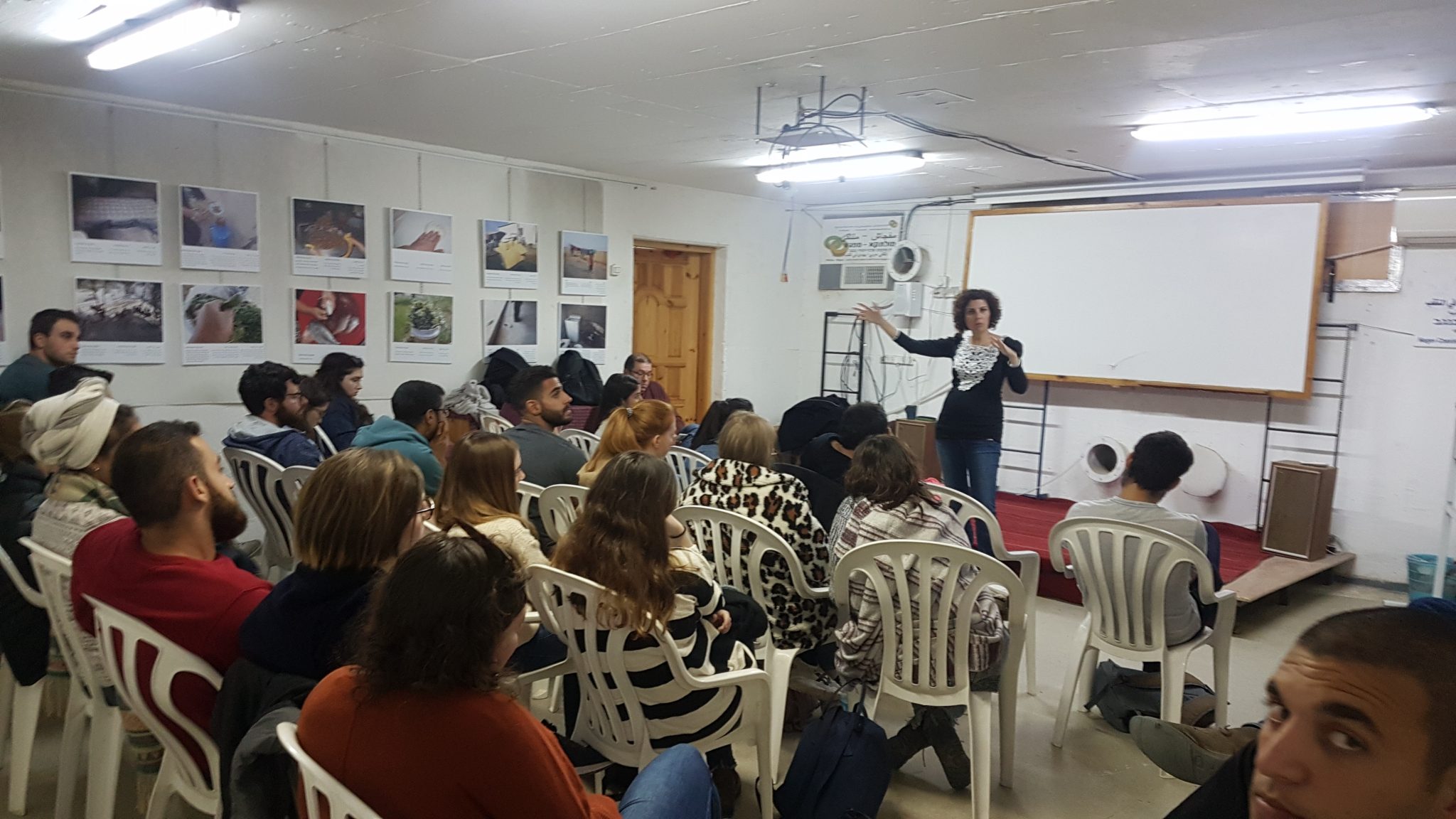 Rawia Abu Rabia speaking to youth at the Multaka, 20.12.2019 photo by ...
